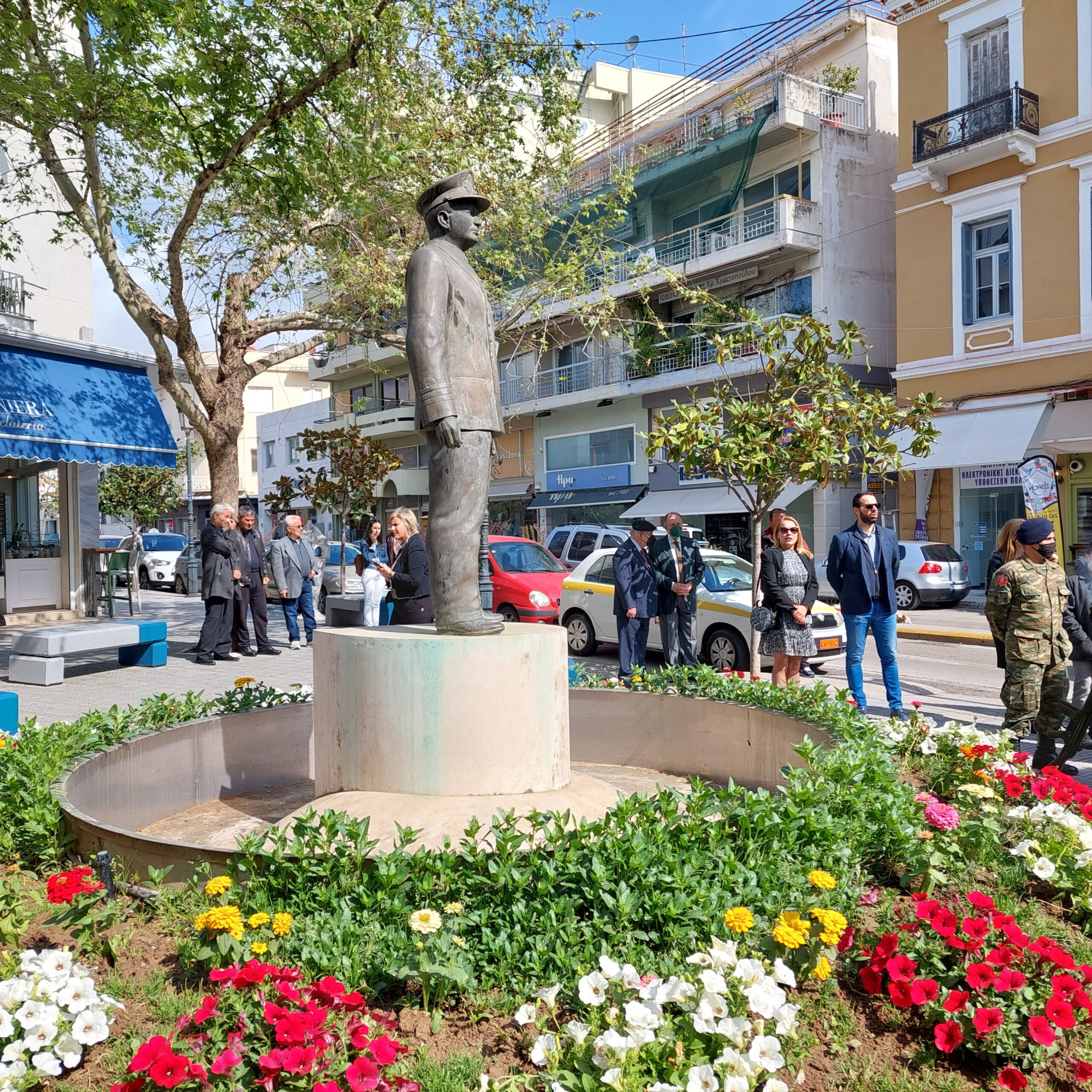 Το άξιο τέκνο του Πύργου ο θρυλικός κυβερνήτης του υποβρυχίου ...