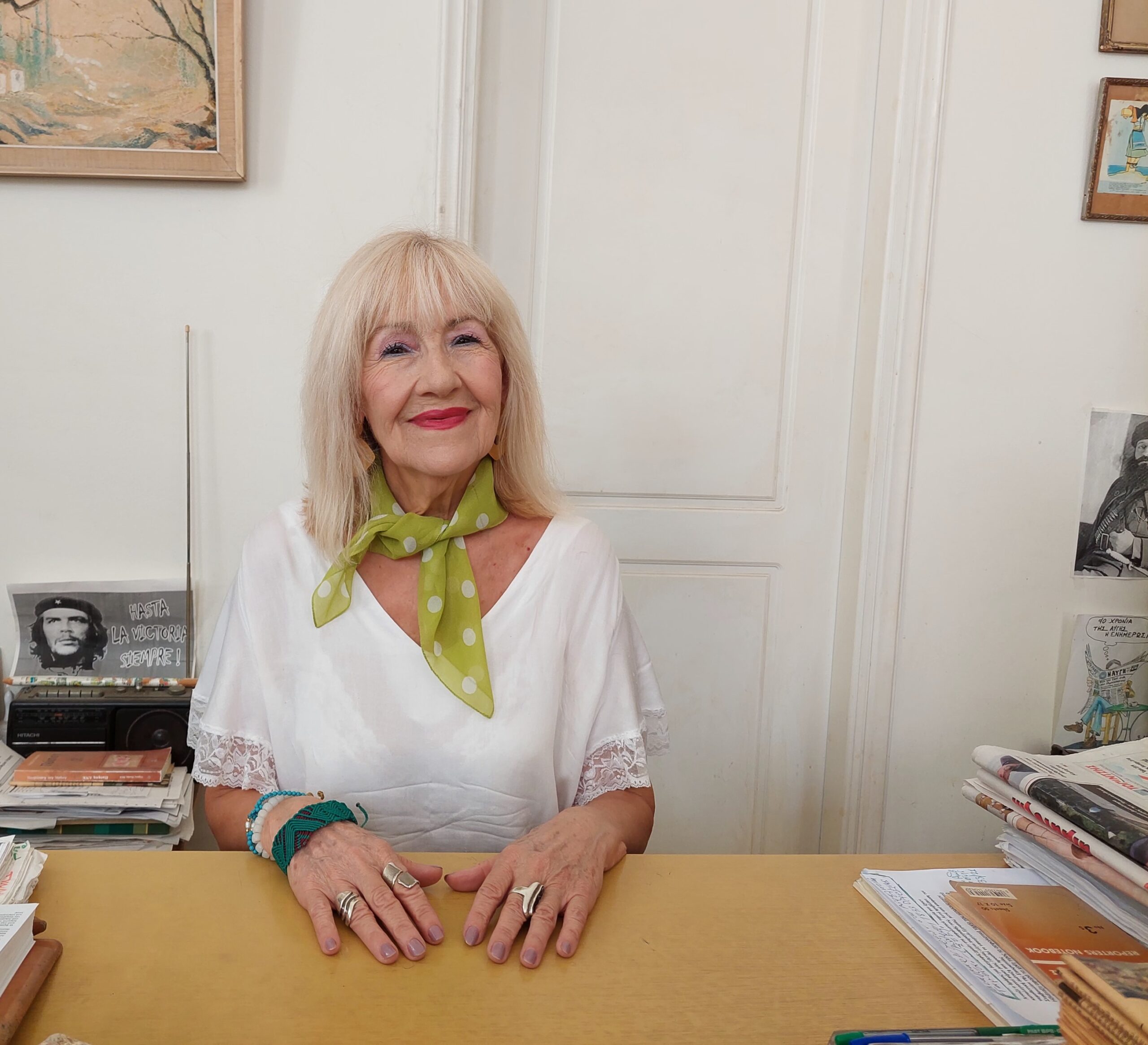 Μία συνέντευξη του ΑΝΚ με την Μαρία Νιώτη που ζωγραφίζει από τραγούδια ...