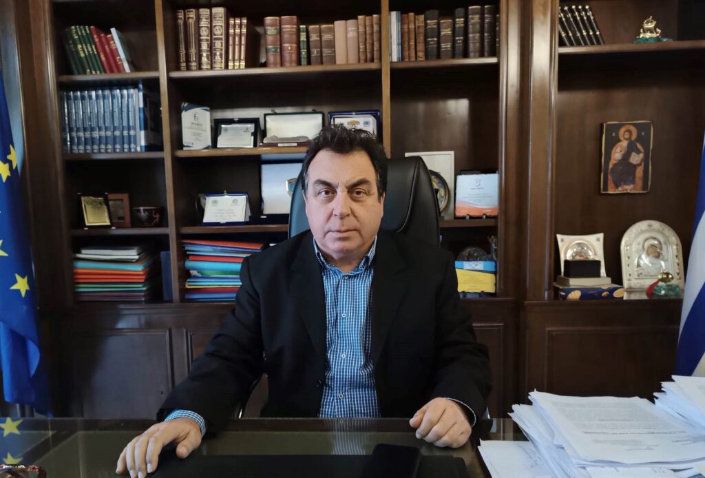 ΦΟΒΕΡΗ ΚΑΤΑΓΓΕΛΙΑ ΤΟΥ ΔΗΜΑΡΧΟΥ ΠΥΡΓΟΥ ΓΙΑΤΙ ΑΥΤΗ ΕΙΝΑΙ Η ΑΛΗΘΕΙΑ ΟΤΙ ΤΟ ...