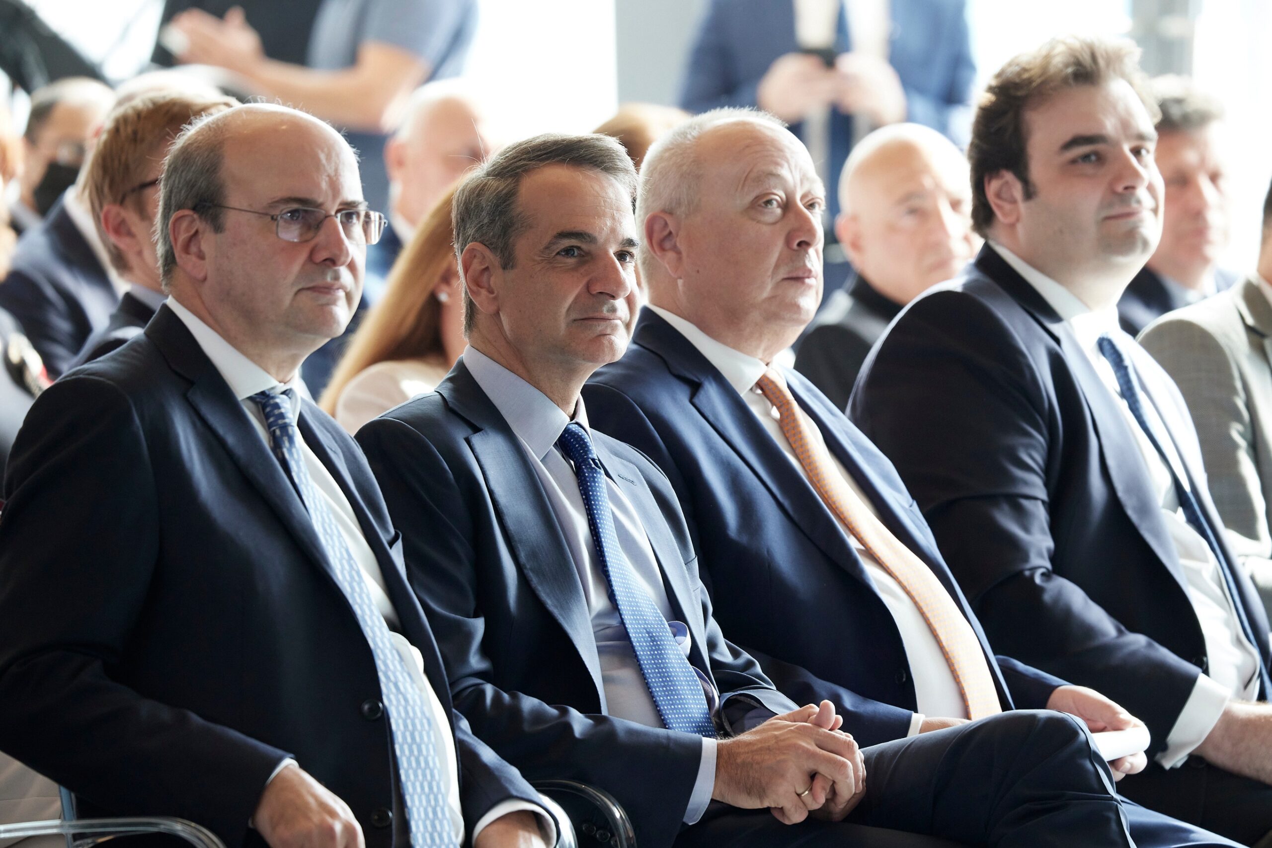 Η ΚΥΒΕΡΝΗΣΗ ΑΝΑΚΟΙΝΩΣΕ ΤΗΝ ΟΛΟΚΛΗΡΩΣΗ ΤΗΣ ΕΚΚΑΘΑΡΙΣΗΣ ΤΩΝ ΕΚΚΡΕΜΩΝ ...