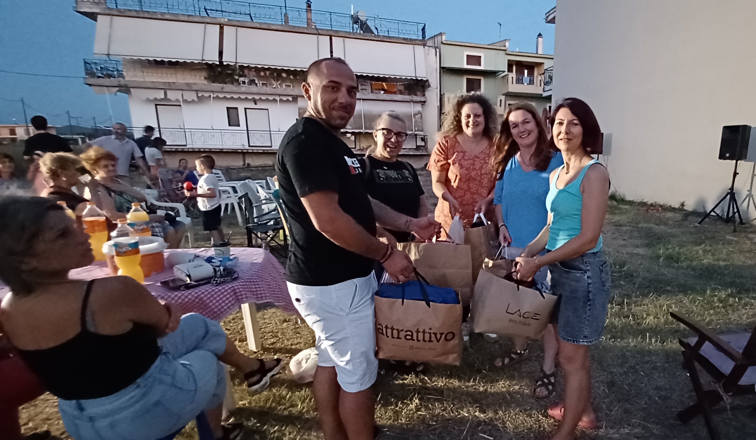 «Σινεμά στις πλατείες»… *** Από το Διεθνές Φεστιβάλ Κινηματογράφου ...