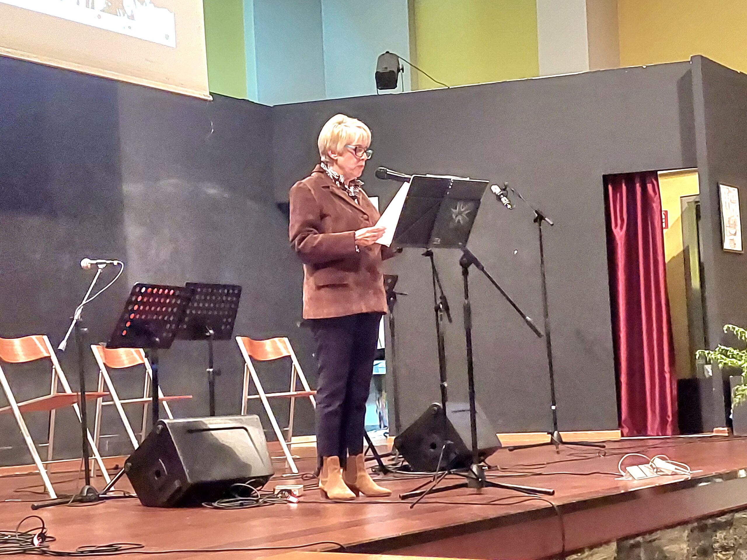 Η ΣΠΟΥΔΑΙΑ ΟΜΙΛΙΑ ΤΗΣ ΠΡΟΕΔΡΟΥ ΤΟΥ ΣΥΝΔΕΣΜΟΥ ΦΙΛΟΛΟΓΩΝ ΠΥΡΓΟΥ ...