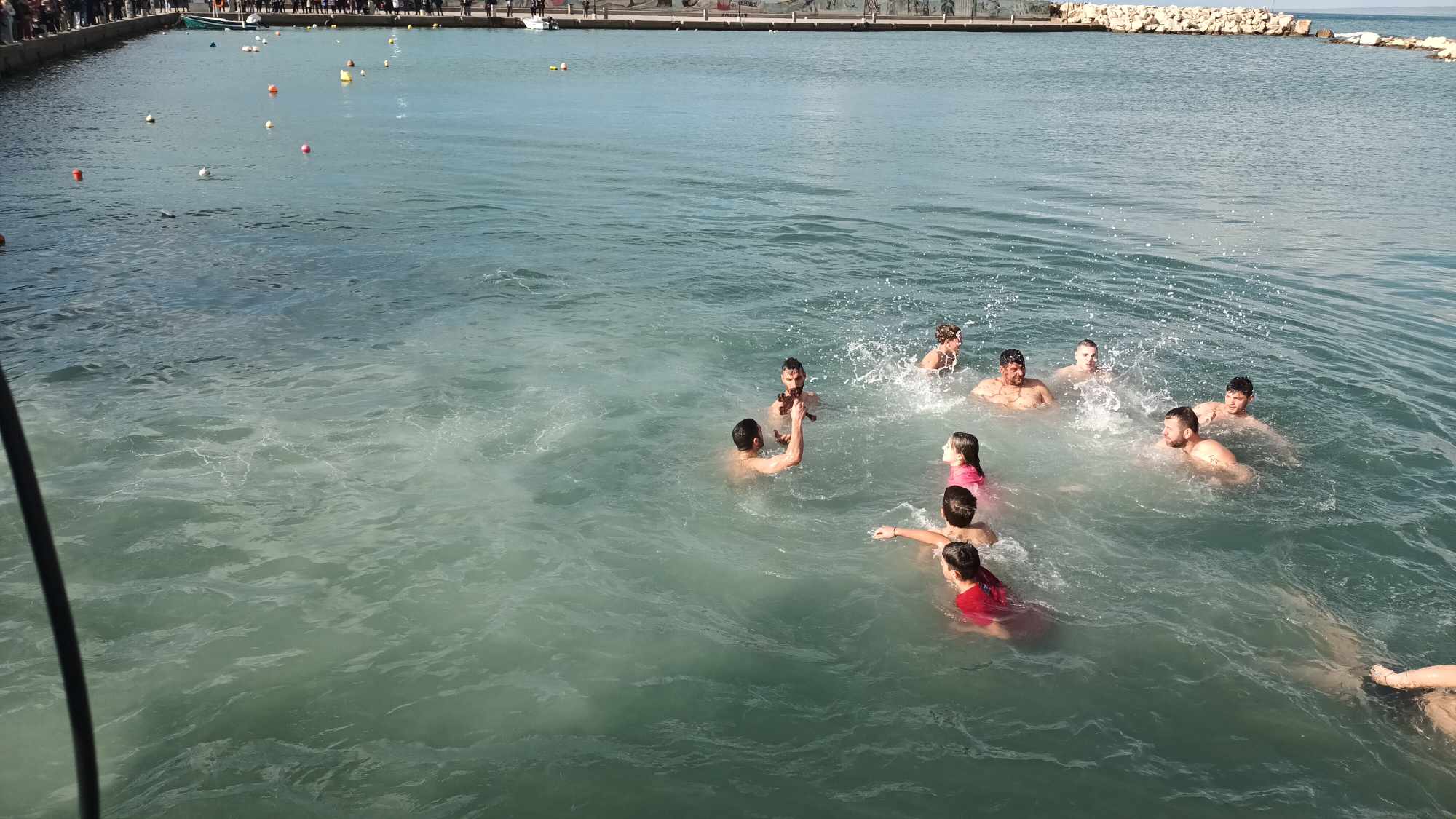 ΜΕ ΜΕΓΑΛΗ ΣΥΜΜΕΤΟΧΗ ΚΟΣΜΟΥ ΚΑΙ ΜΕ ΤΗ ΝΕΑ ΔΗΜΟΤΙΚΗ ΑΡΧΗ ΗΛΙΔΑΣ ΕΓΙΝΕ Η ...