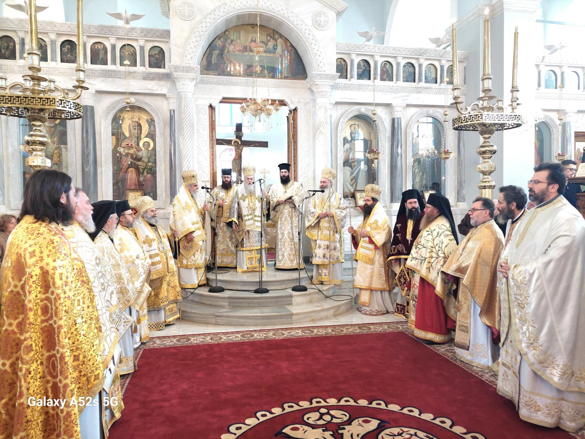Το Αρχιερατικό Μνημόσυνο για τον ένα χρόνο εκδημίας του μακαριστού ...